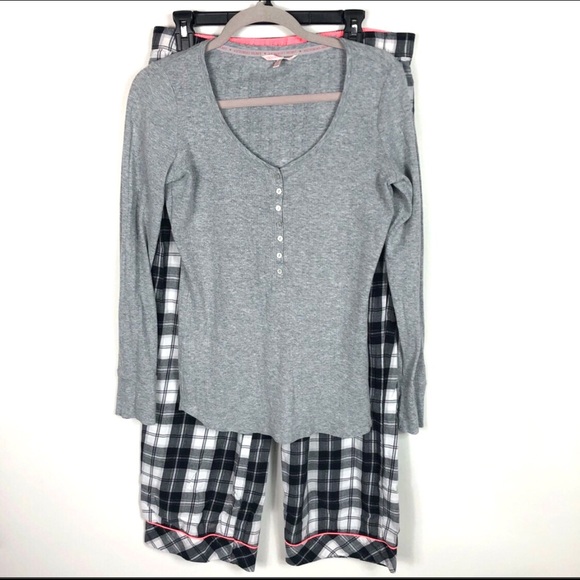 Victorias Secret Intimates And Sleepwear Victorias Secret Pajama Set Poshmark